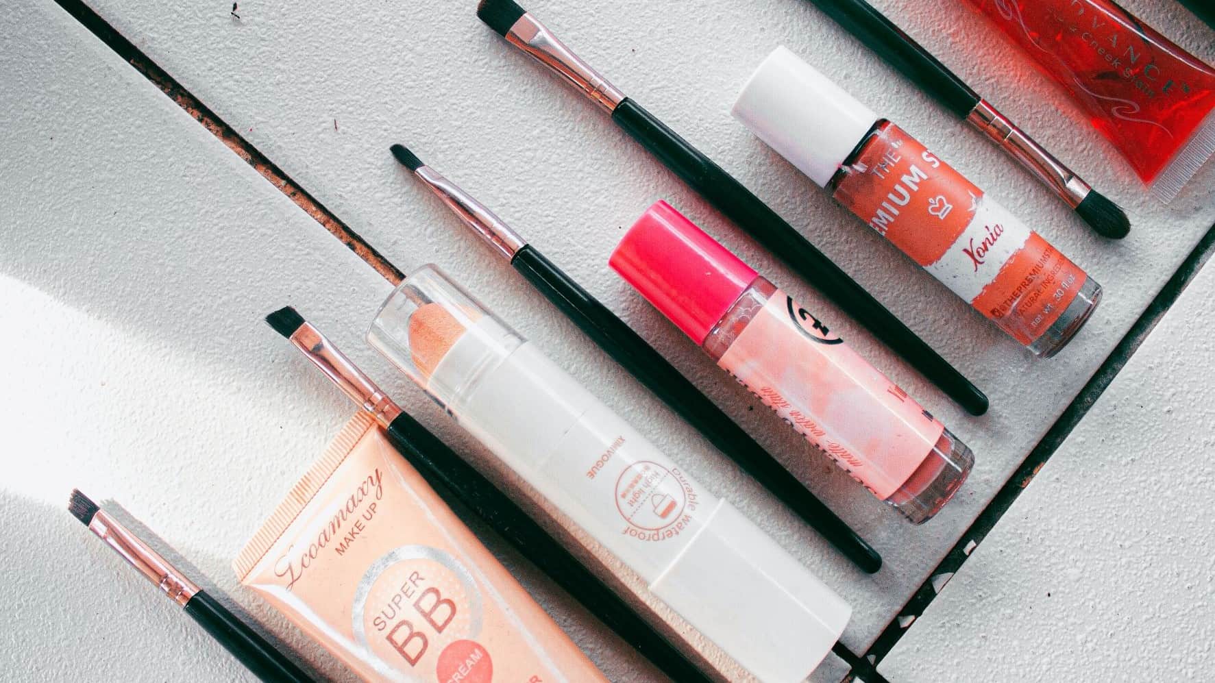 How to Perform Competitor Analysis: A Guide for Beauty Brands ...